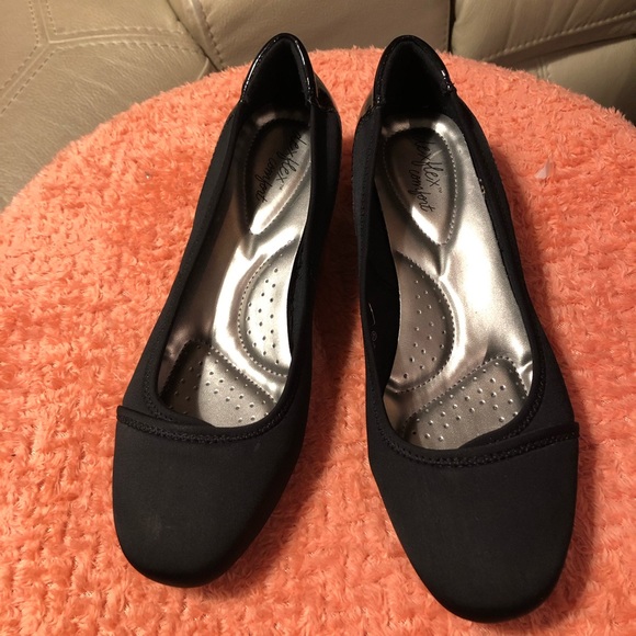 dexflex comfort | Shoes | Dexflex Comfort Womens Dusk Wedge Black ...